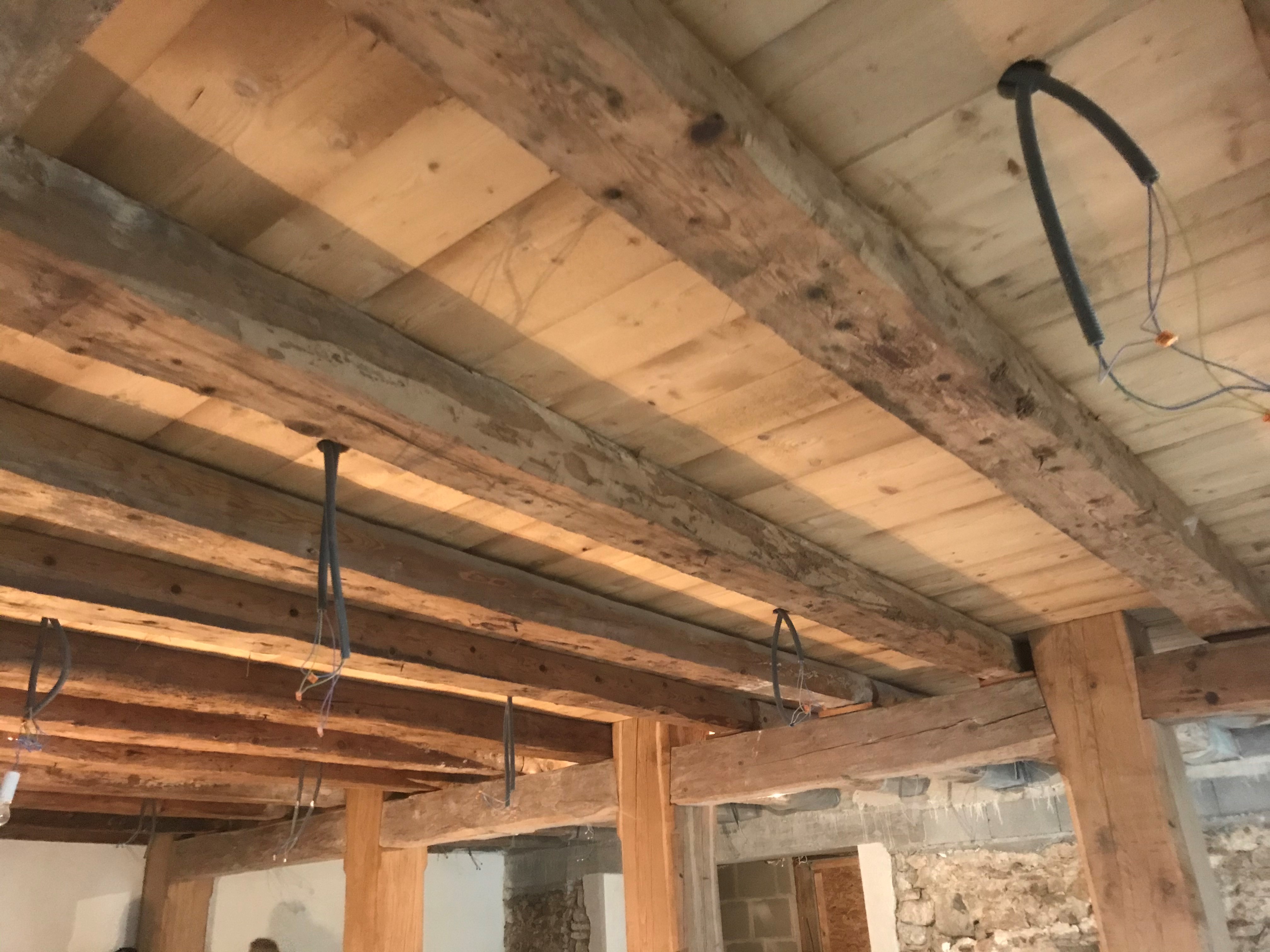 Solivage à l'ancienne | CARRIER Charpente